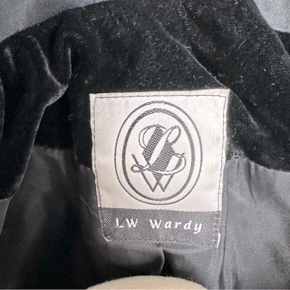 LW Wardy | Jackets & Coats | Vintage Lw Wardy Black Velvet Brocade ...